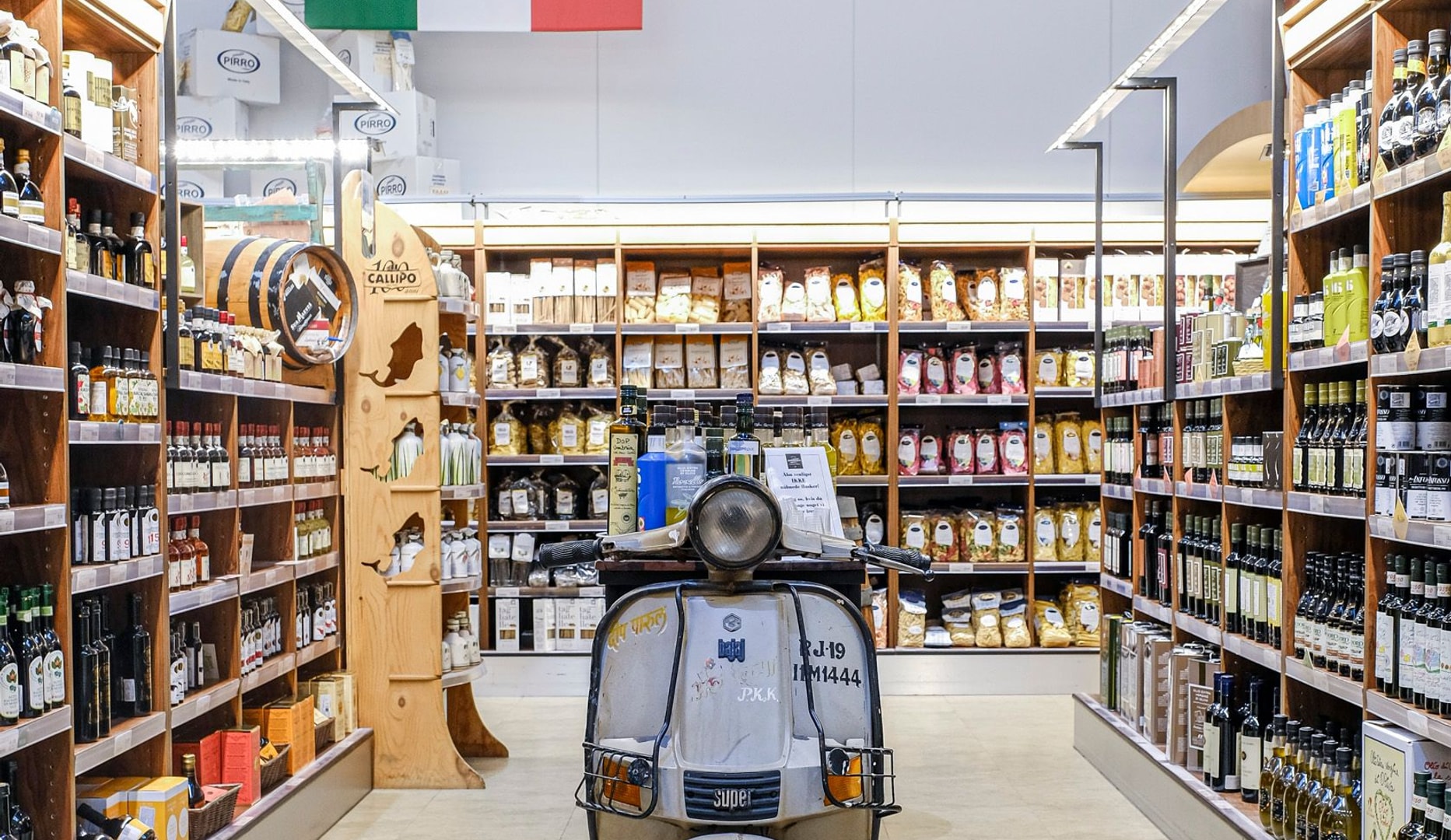Oplev landets største italienske gourmet-supermarked: Supermarco - spar ...