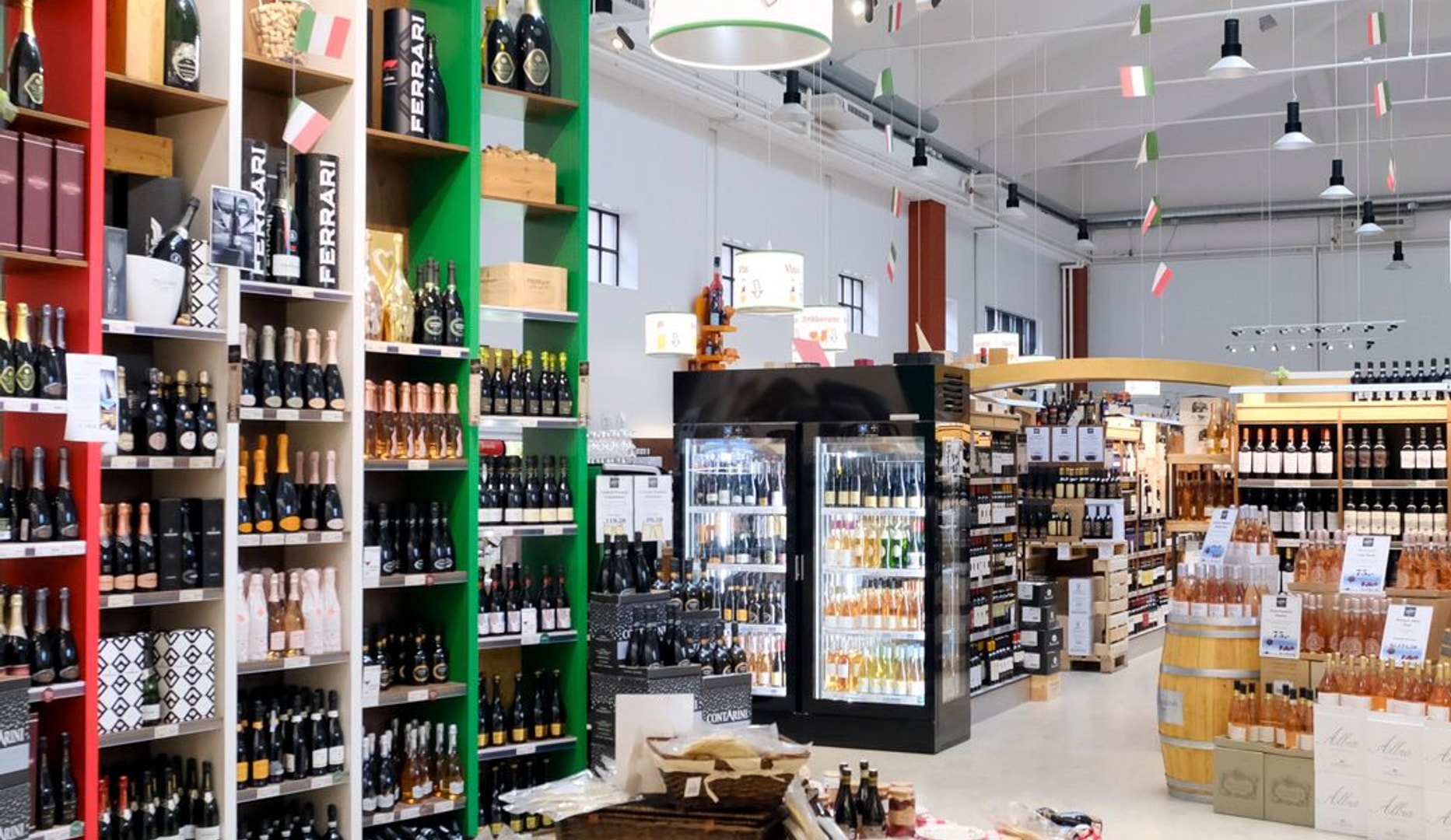 Oplev landets største italienske gourmet-supermarked: Supermarco - spar ...