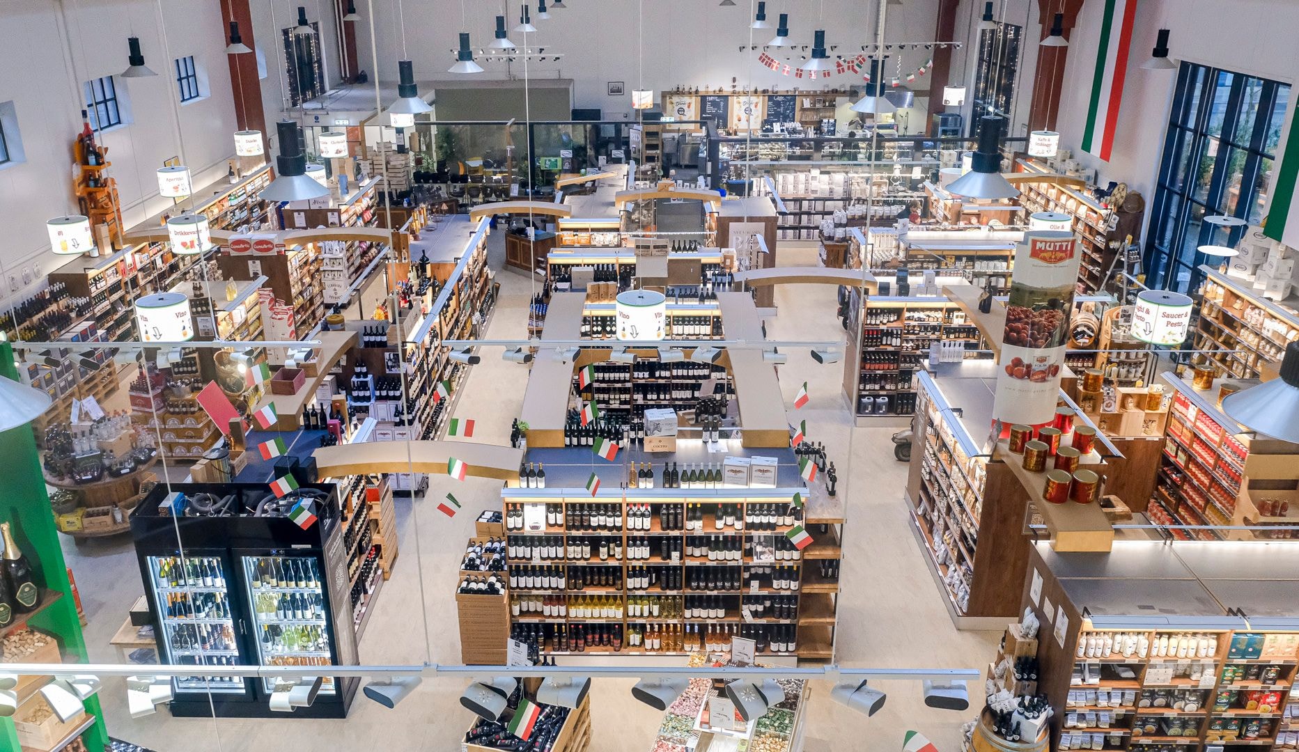 Oplev landets største italienske gourmet-supermarked: Supermarco - spar ...