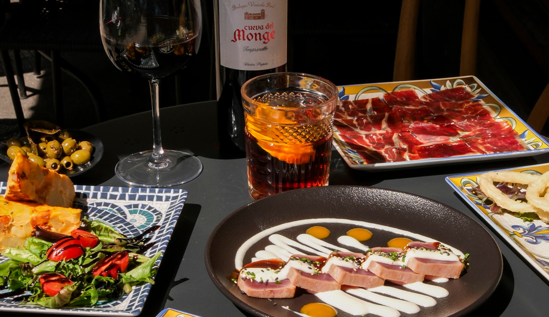 Tapas Menu for 2 hos El Tapeo de Cervantes - Spansk Passion og Lækker ...