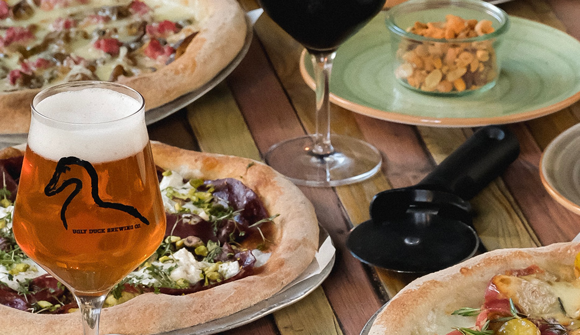 Rost til skyerne: 3-retters m/ Pizza & italienske specialiteter hos ...